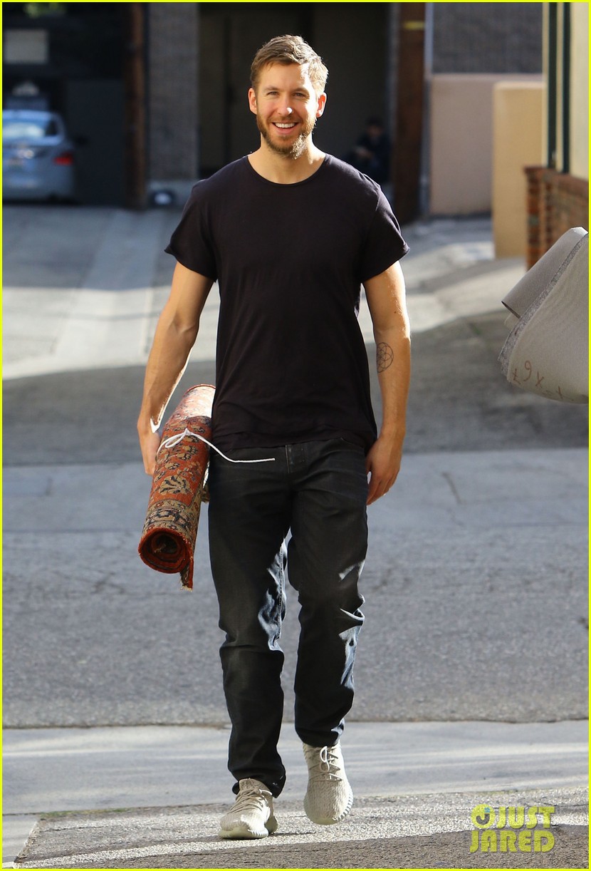 Full Sized Photo of calvin harris fake twitter fight zedd 08 | Calvin ...