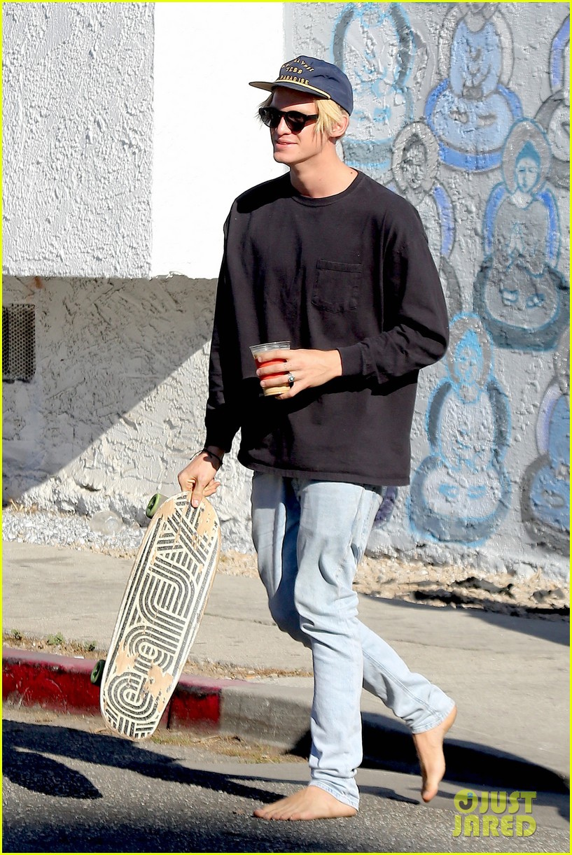 Cody Simpson's Mom Was Supposed to Be on 'Real Housewives' | Photo ...