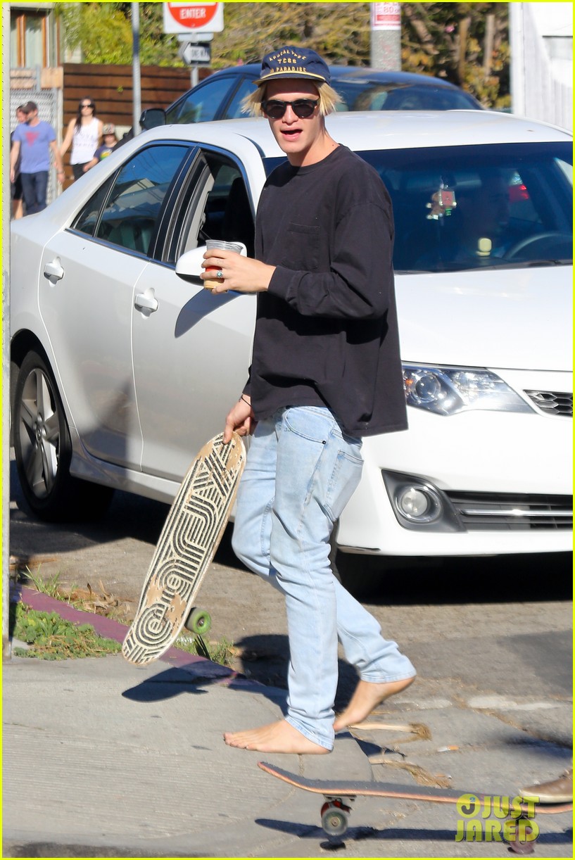 Cody Simpson's Mom Was Supposed to Be on 'Real Housewives' | Photo ...