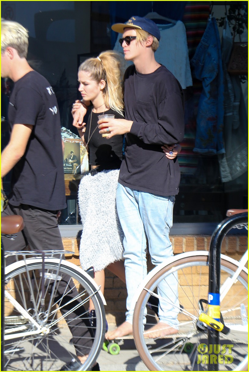 Cody Simpson's Mom Was Supposed to Be on 'Real Housewives' | Photo ...