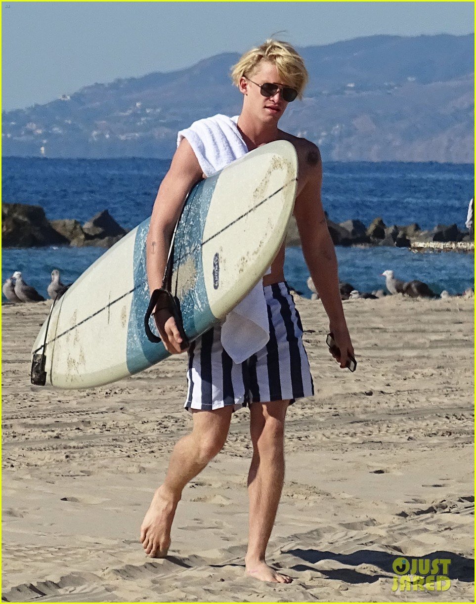 Cody Simpson Surfing Tumblr