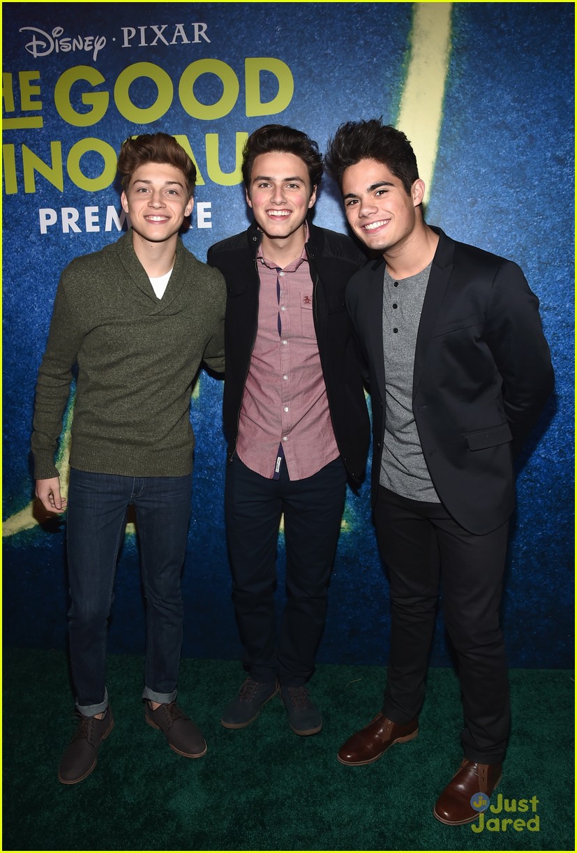 Raymond Ochoa & Marcus Scribner Hit Up Star-Studded 'Good Dinosaur ...