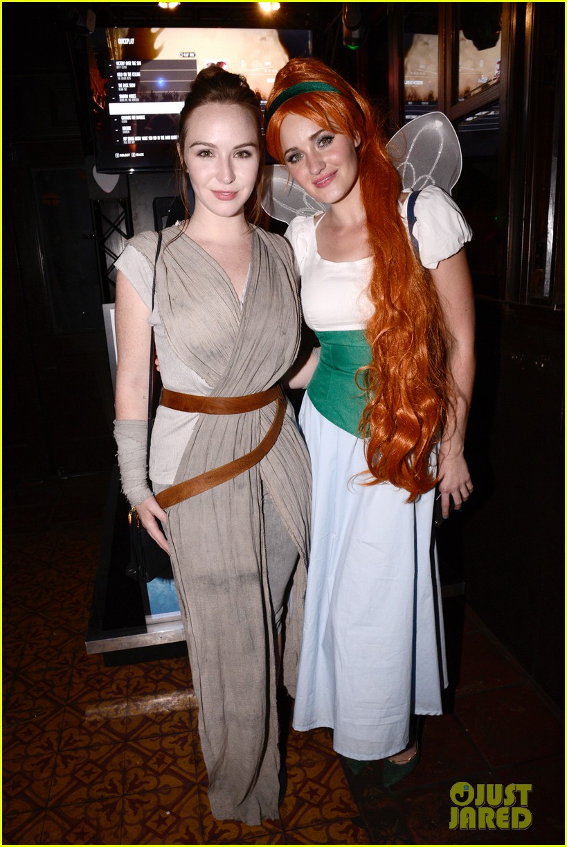 Ariel Winter & Boyfriend Laurent Claude Gaudette Couple Up at Just ...