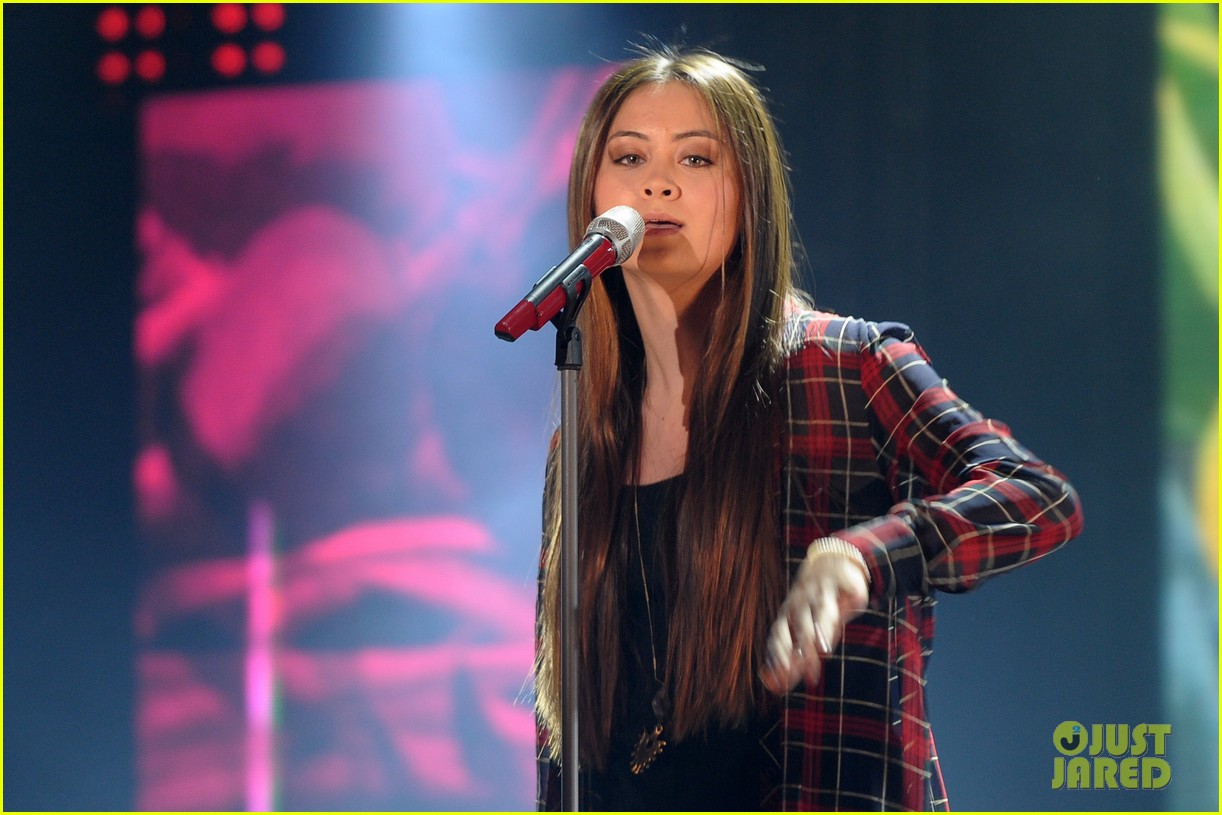 Full Sized Photo of jasmine thompson covers florence machine never let ...