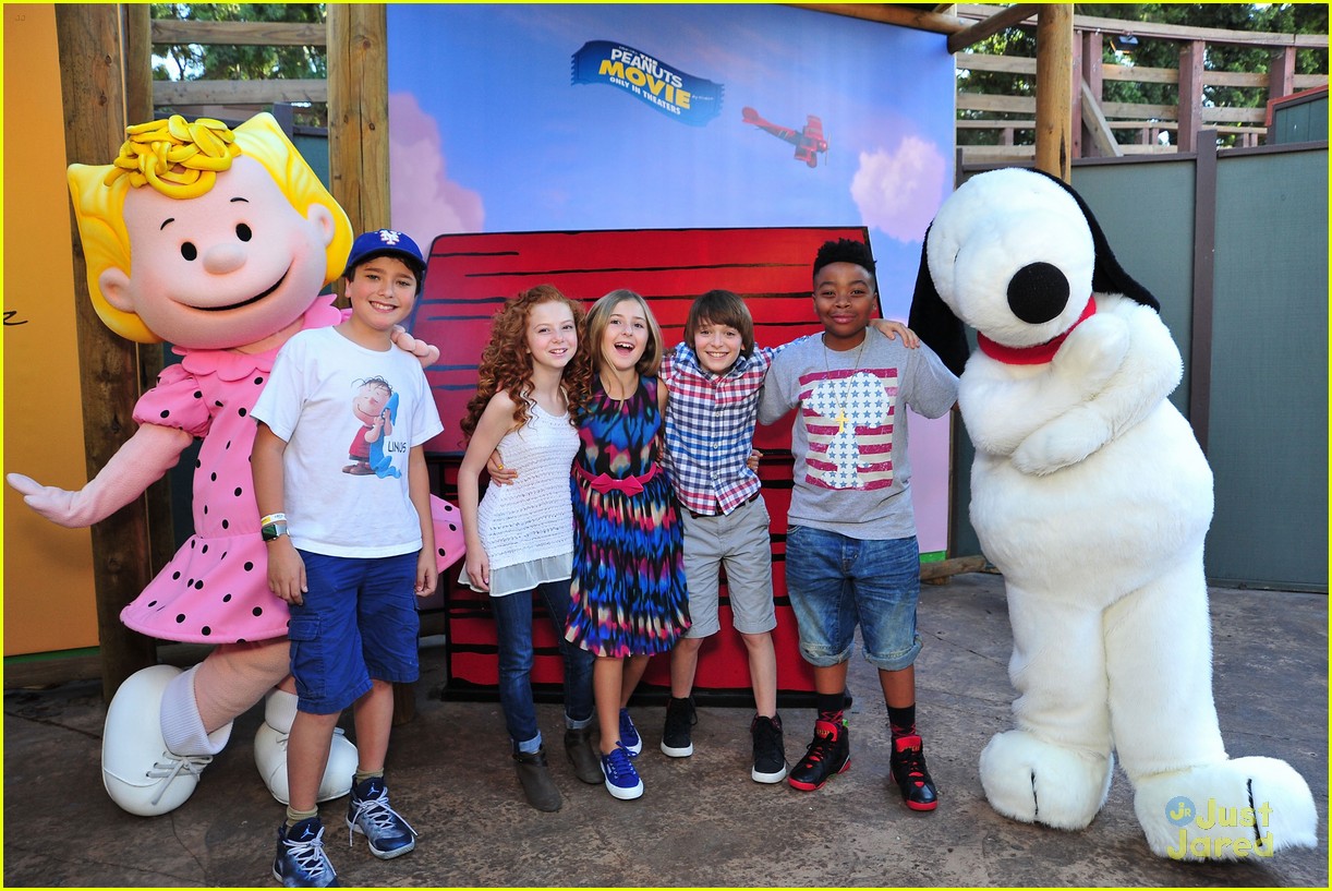 Francesca Capaldi & Hadley Belle Miller Meet Sally at 'Peanuts Movie ...
