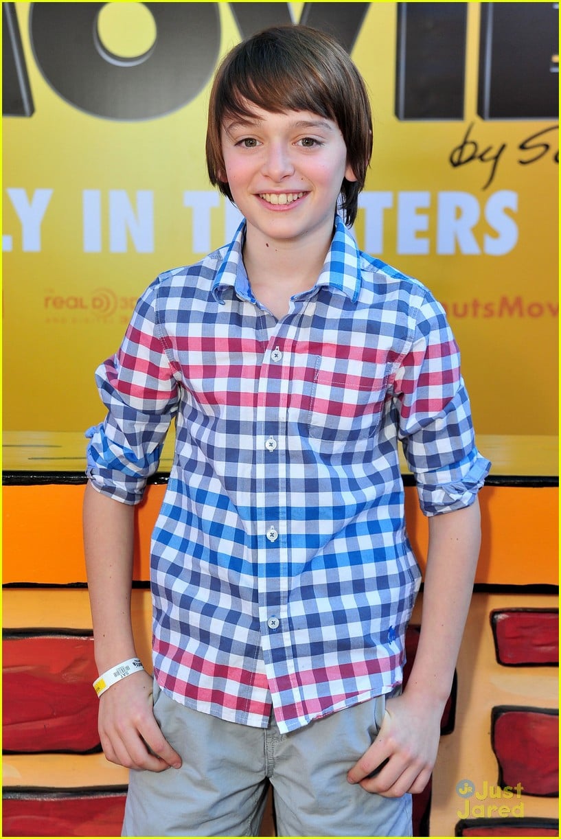 Francesca Capaldi & Hadley Belle Miller Meet Sally at 'Peanuts Movie ...