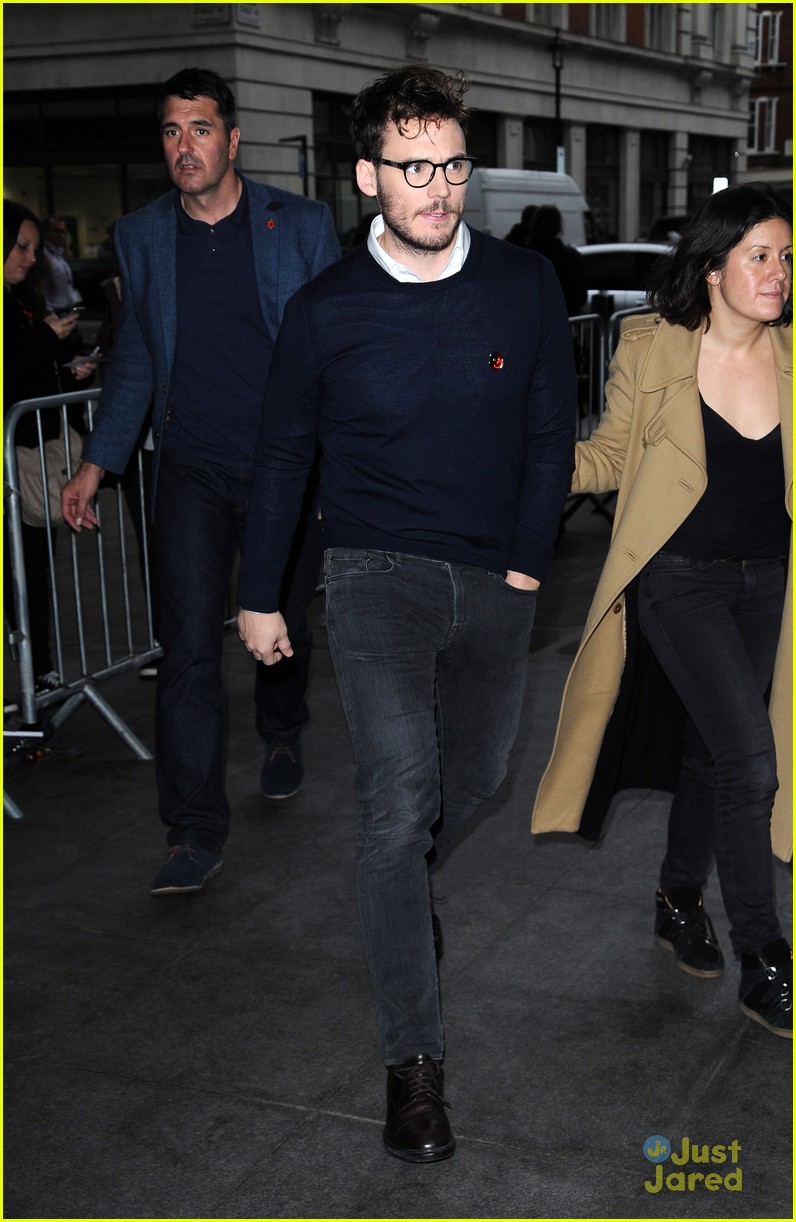 Sam Claflin Hits Up BBC Radio After Revealing Pregnacy At Mockingjay ...