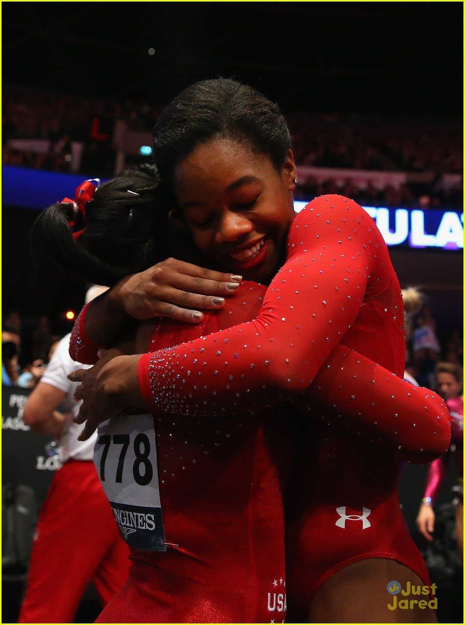 Full Sized Photo Of Simone Biles Shatters Records Wins 10 Gold Medals