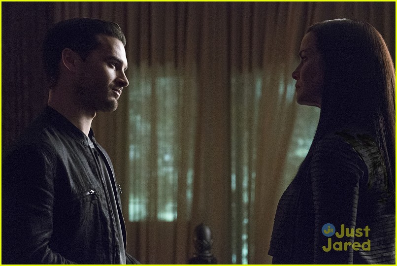 Full Sized Photo of vampire diaries live through this stills 07 | Damon ...