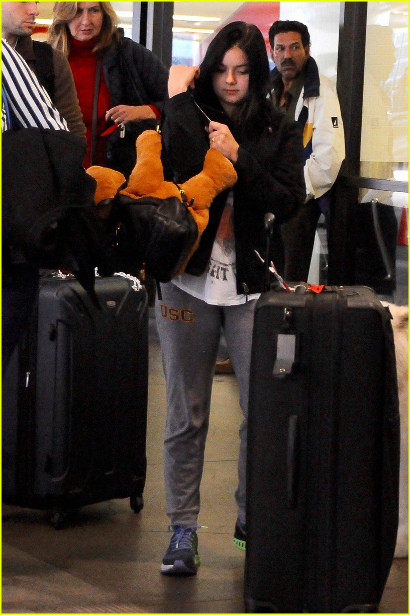 Ariel Winter & Boyfriend Laurent Claude Gaudette Travel for the Holiday ...