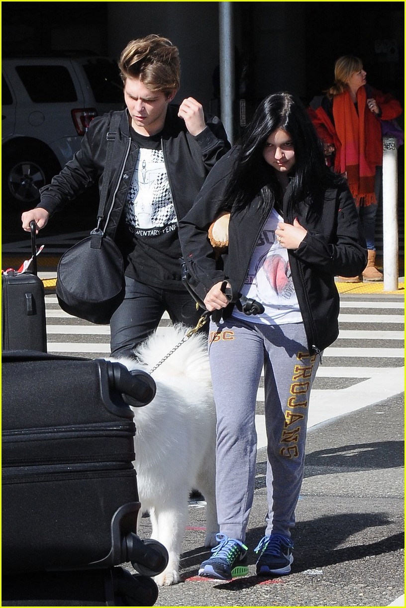 Ariel Winter & Boyfriend Laurent Claude Gaudette Travel for the Holiday ...