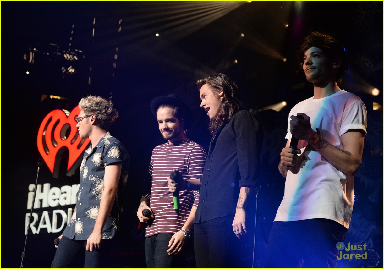 One Direction & 5 Seconds of Summer Get The Party Started At Jingle ...