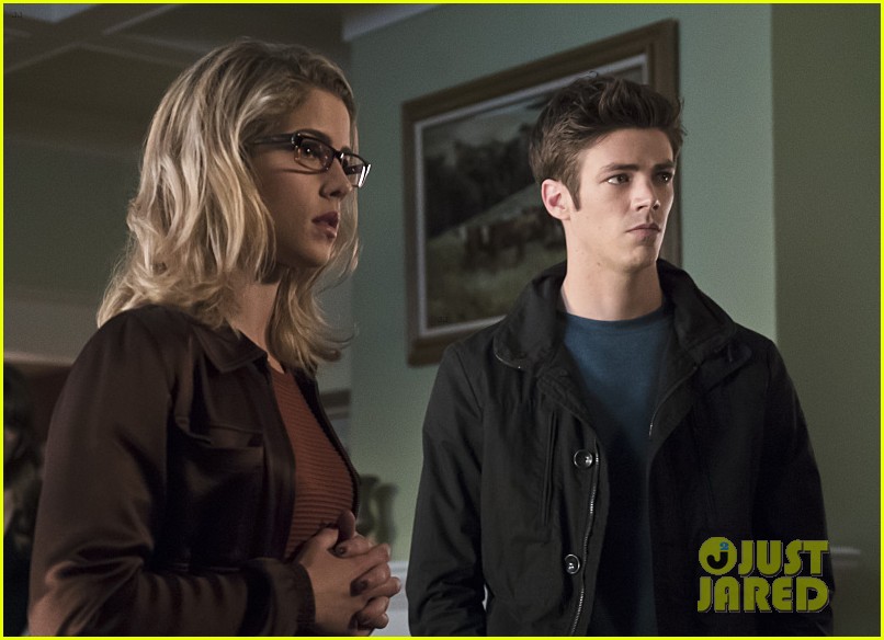 'Arrow' & 'The Flash' Crossover Continues Tonight! | Photo 900128 ...