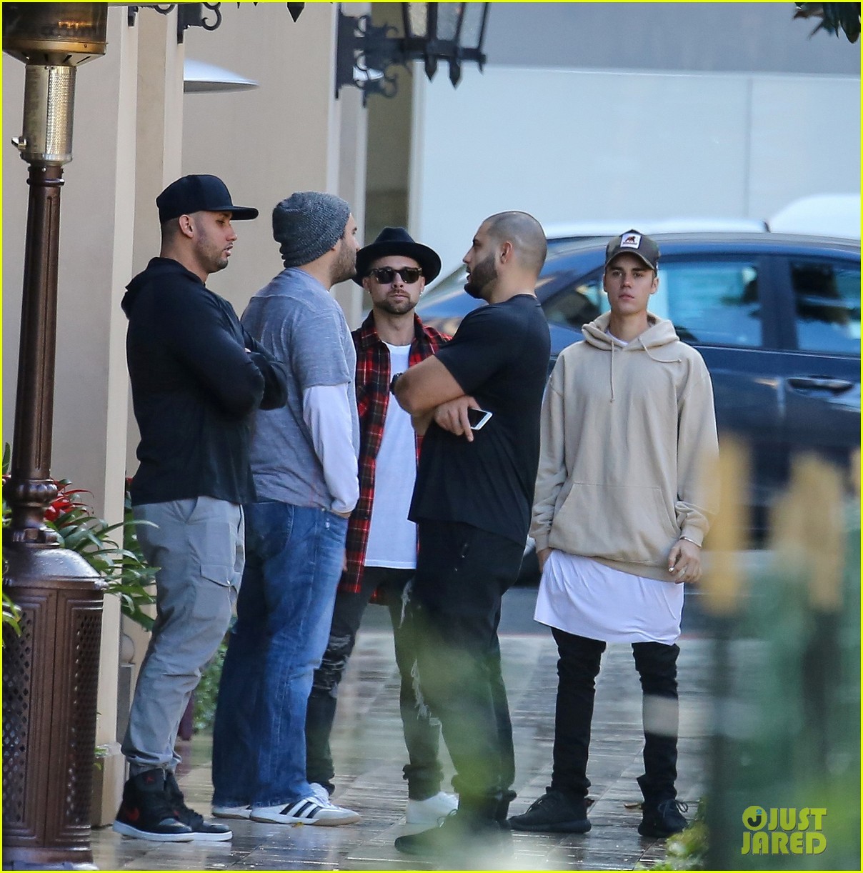 Full Sized Photo of justin bieber makes fans go nuts over this ... Full Sized Photo of justin bieber makes fans go nuts over this ...