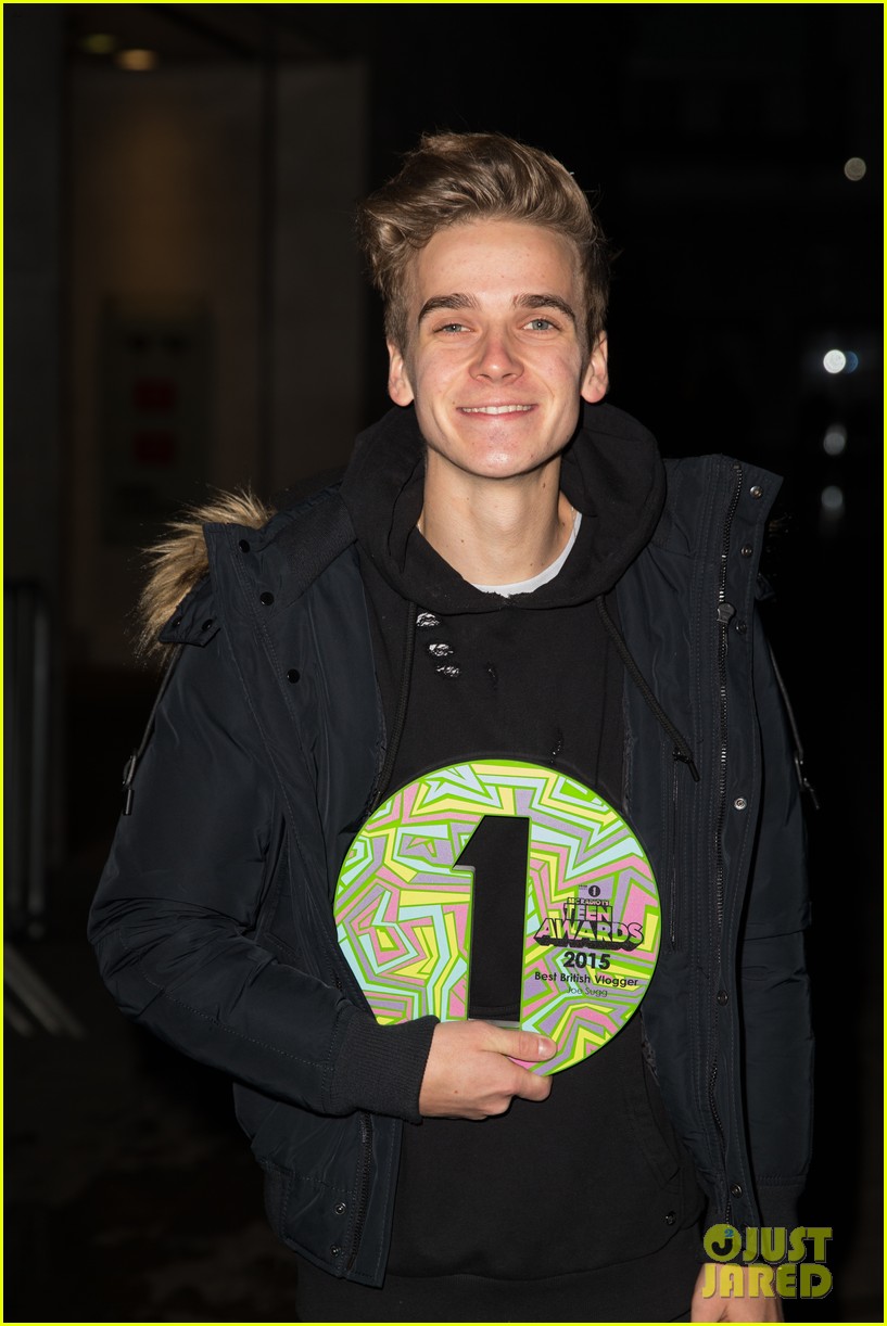 Casper Lee Reveals What Happened When He Went Phoneless for a Week ...