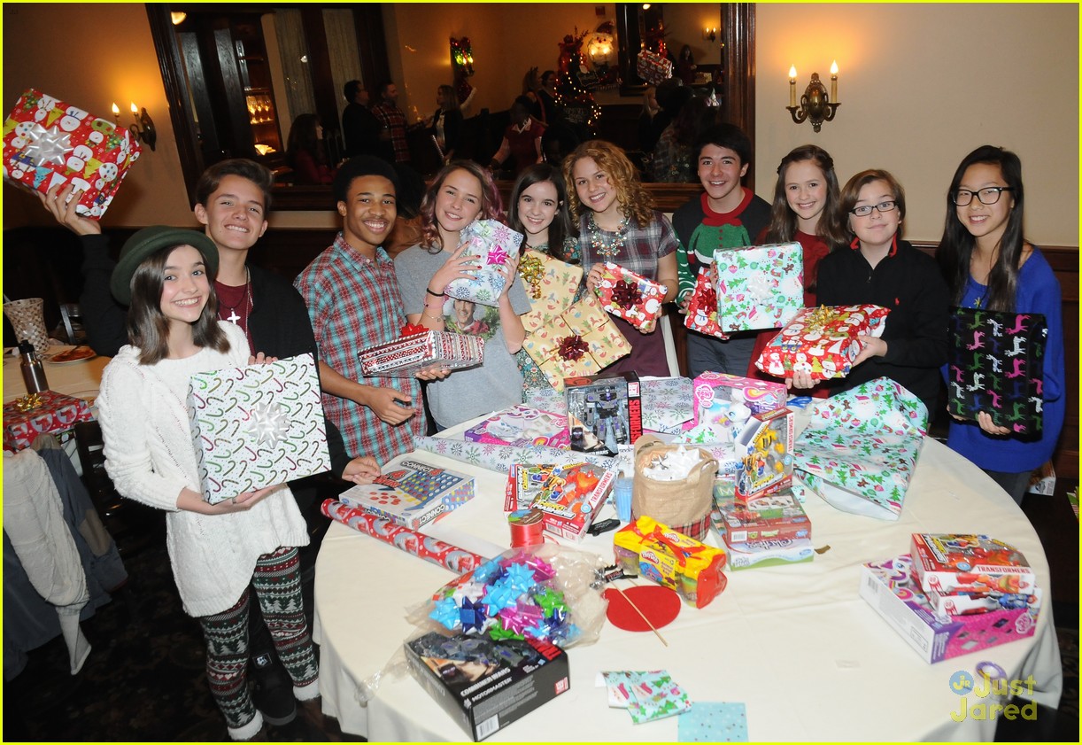 The Kicks' Gabe Eggerling Spreads Christmas Joy with GenerationOn ...