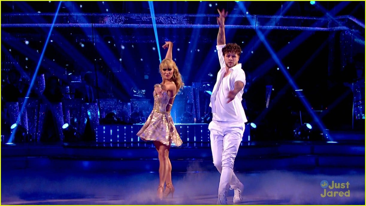 Watch Jay McGuiness Find Out He Won 'Strictly Come Dancing' 2015 (Video ...