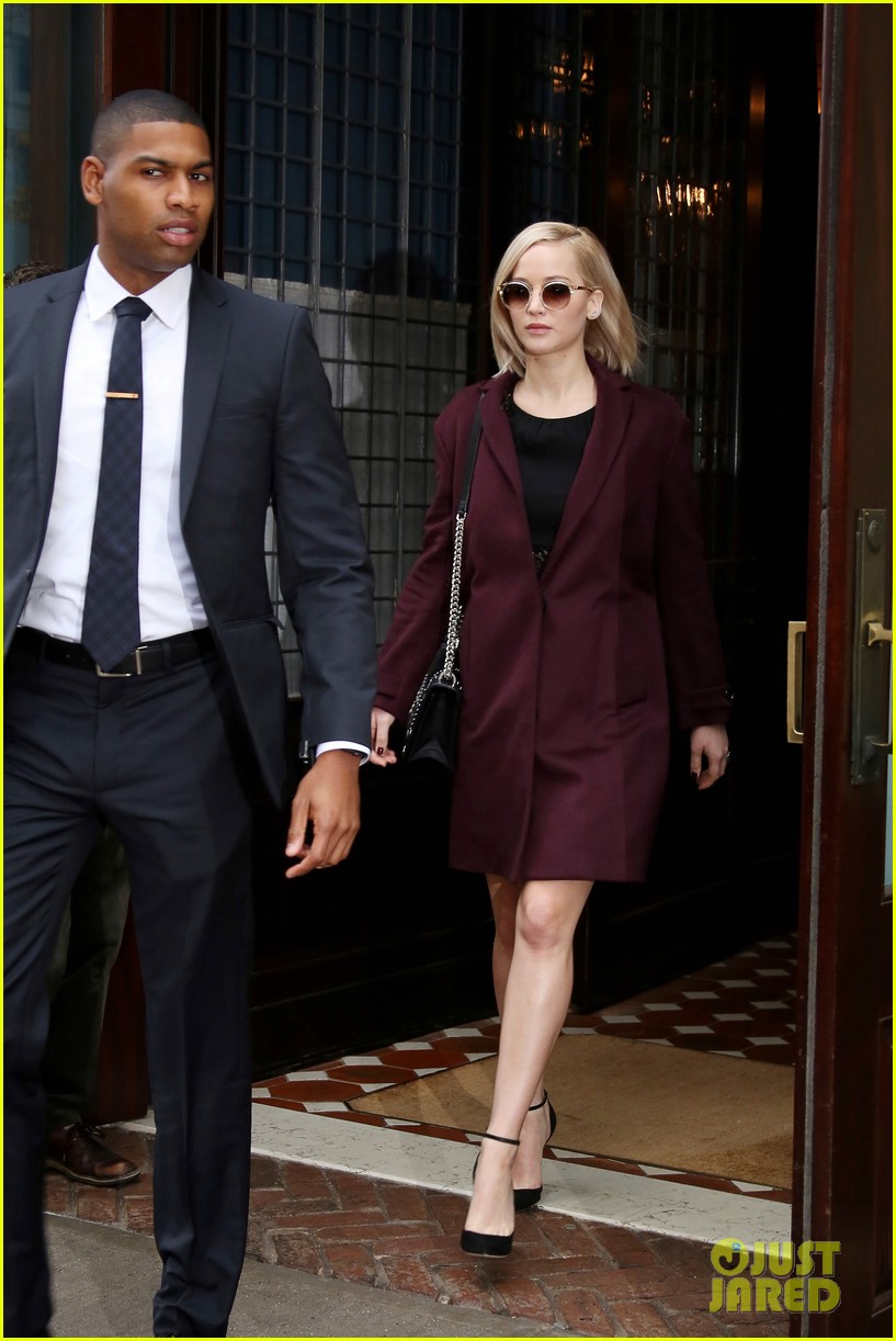Full Sized Photo of jennifer lawrence joy luncheon 16 | Jennifer ...