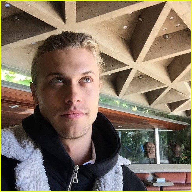 Meet Selena Gomez's 'Hands to Myself' Video Star: Christopher Mason ...