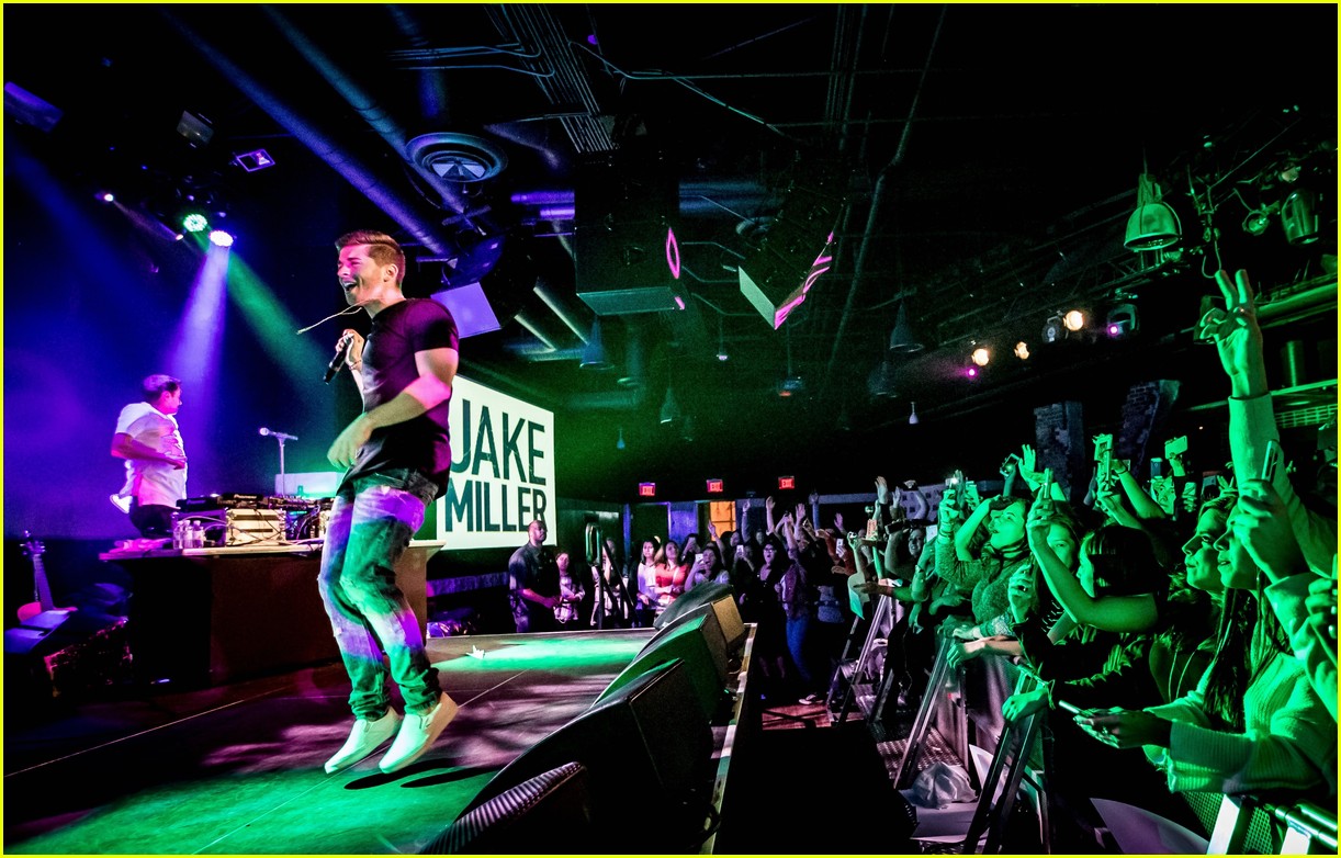 Jake Miller Performs in Vegas & Jets to NYC With Pal Charlie Puth ...