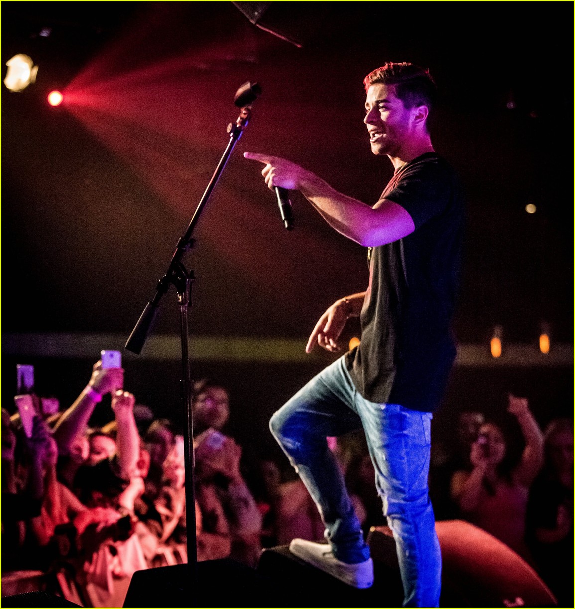 Jake Miller Performs in Vegas & Jets to NYC With Pal Charlie Puth ...