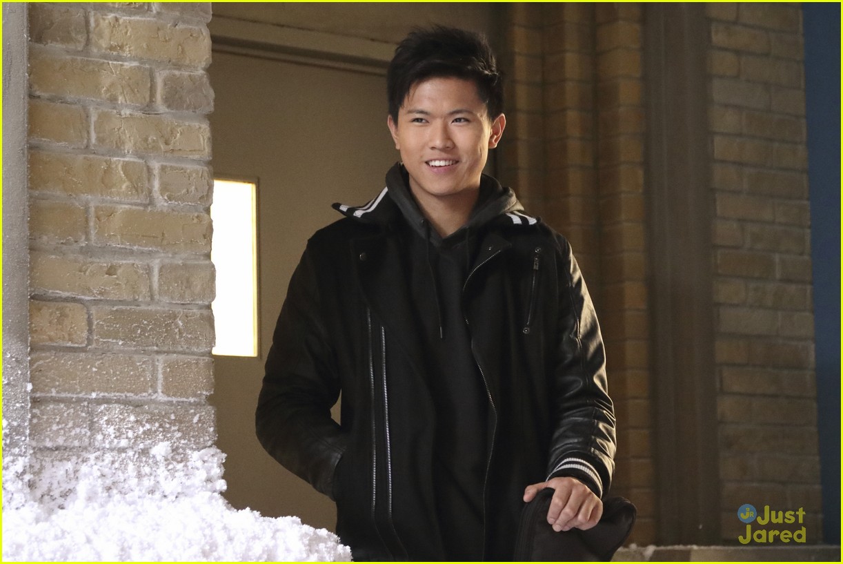 The 'Make It Pop' Holiday Special Premieres Tonight! | Photo 901606 ...