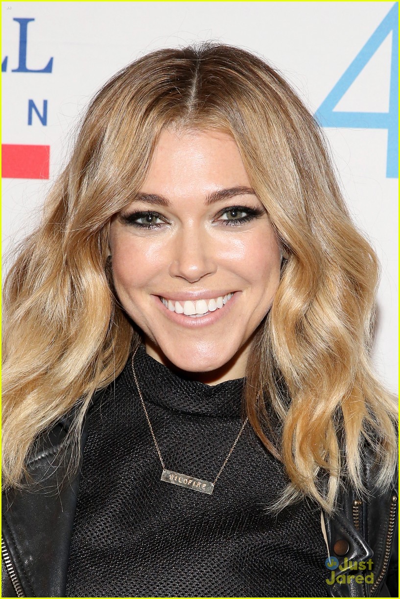 Rachel Platten Brings Her 'Fight Song' To TJ Martell Foundation Family ...