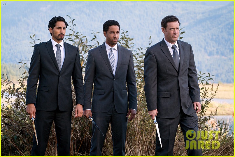 Amara Unleashes Her Power on Tonight's 'Supernatural' Midseason Finale ...