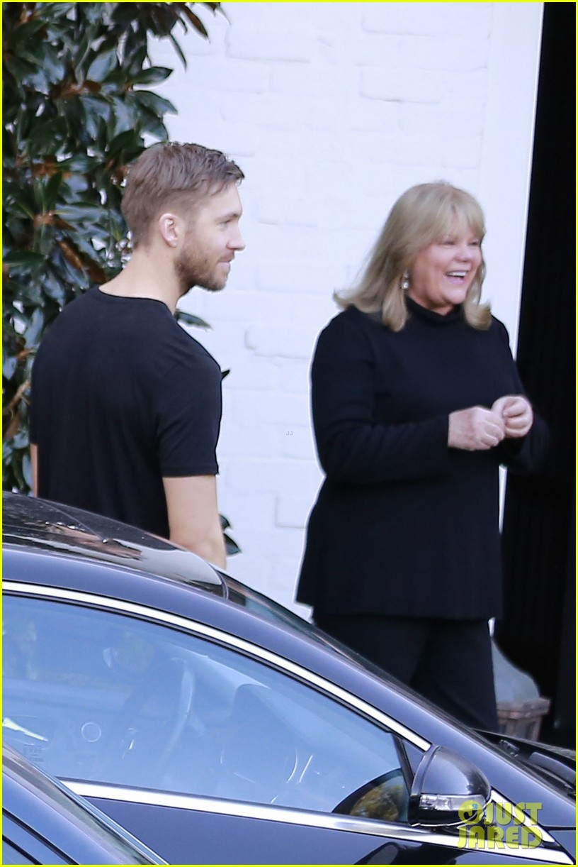 Taylor Swift Spends Her Birthday with Calvin Harris & Her Parents ...
