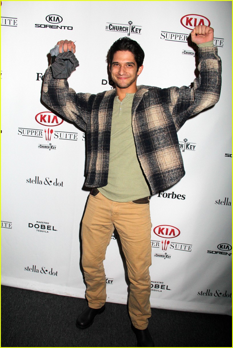 Watch Tyler Posey & Austin Butler Tackle Canadian Accents in First ...