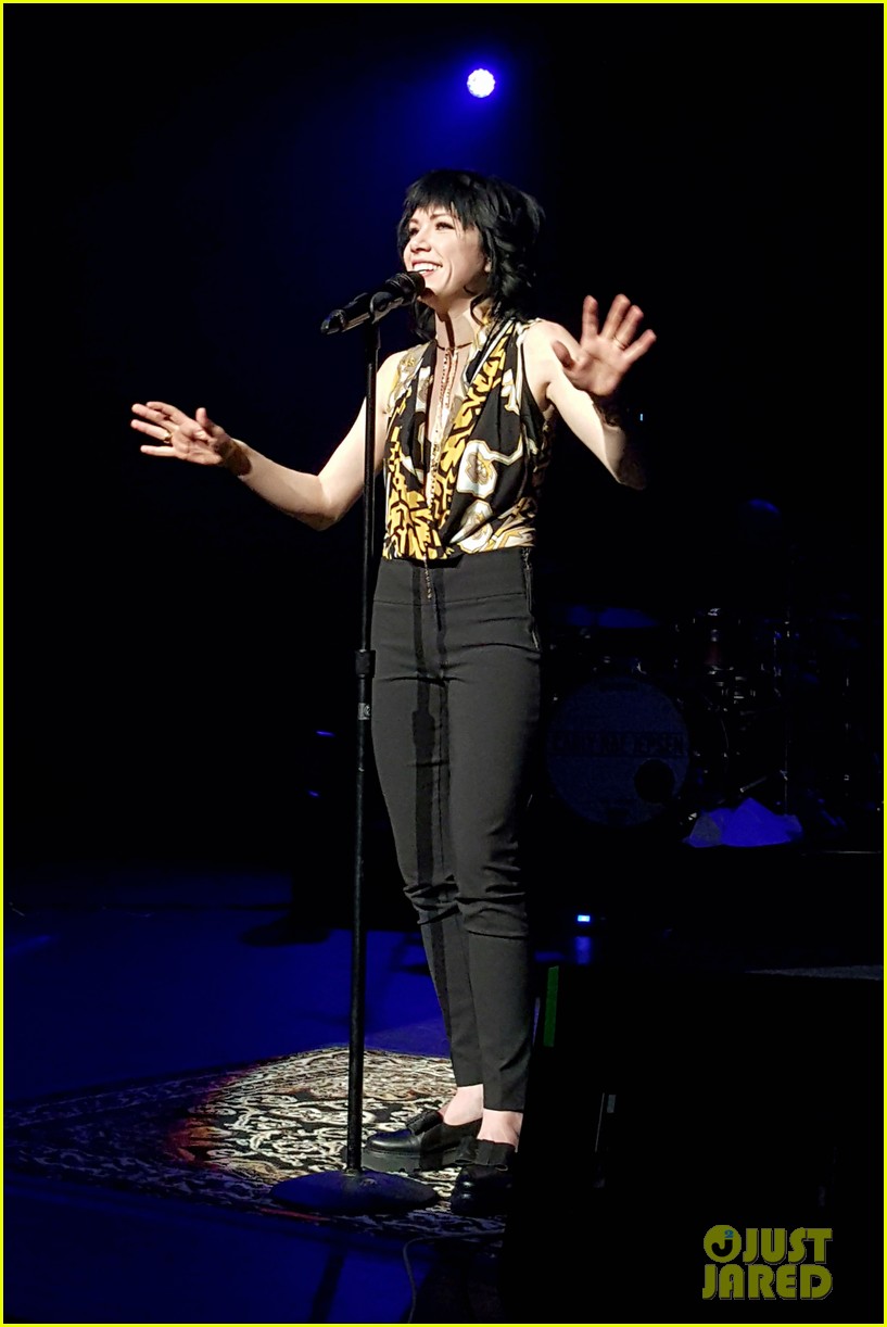 Carly Rae Jepsen Talks Prepping for Playing Frenchy in 'Grease Live ...