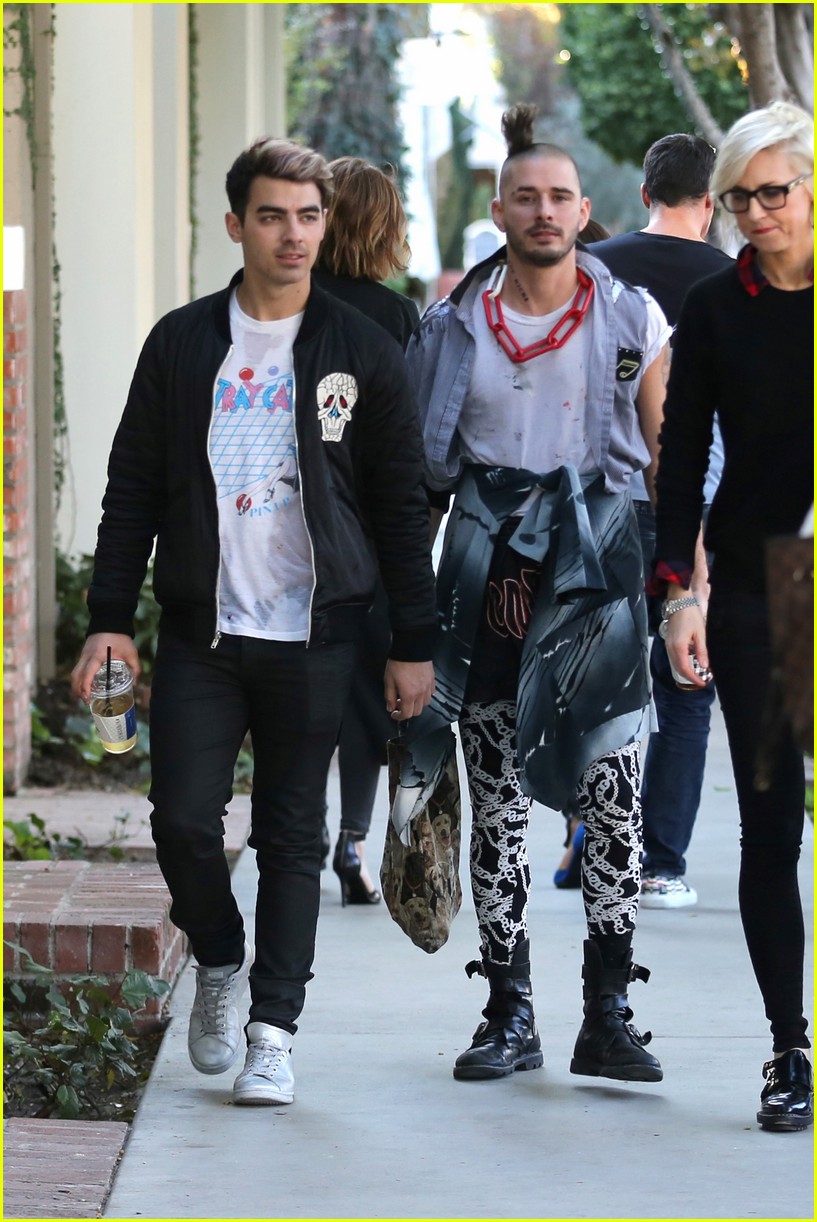 Joe Jonas Sends Message to Jonas Brothers Fans in DNCE 'Nylon' Feature ...