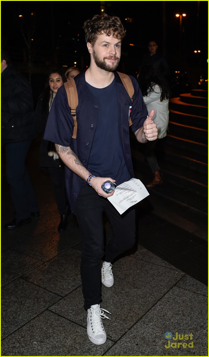 Georgia May Foote Holds Hands With Giovanni Pernice Ahead of 'Strictly ...