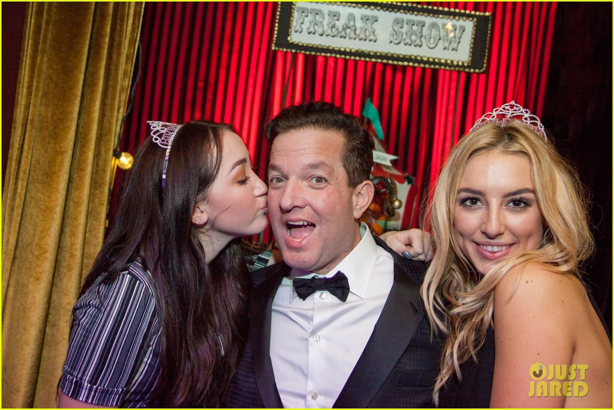 Full Sized Photo of noah cyrus sweet 16 photos american horror story 09 ...