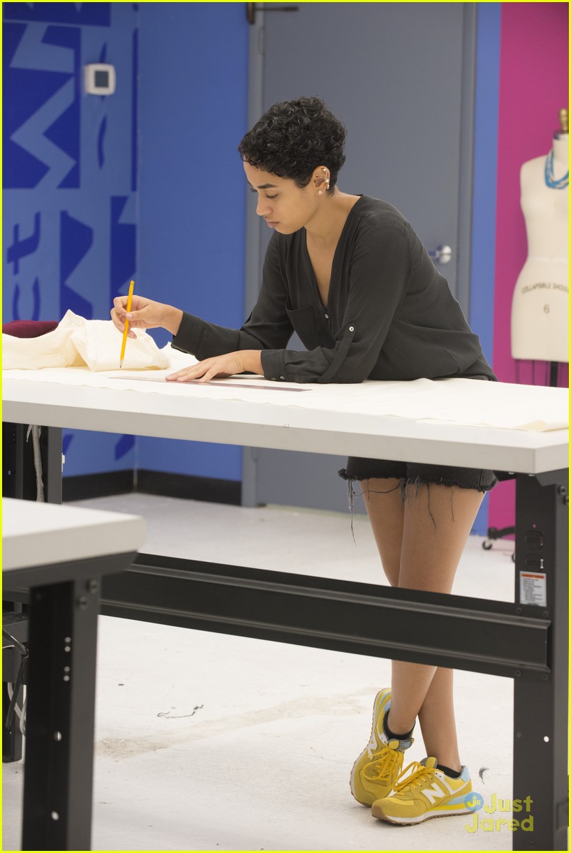 Kelly Osbourne Is In Tears Over Sending One of the 'Project Runway ...