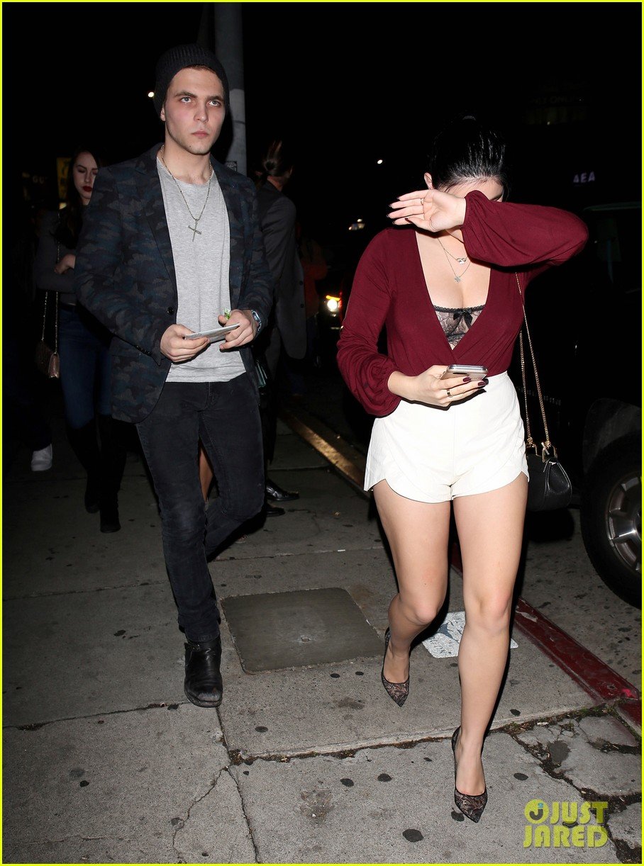 Ariel Winter Celebrates Her 18th Birthday With Boyfriend Laurent Claude ...