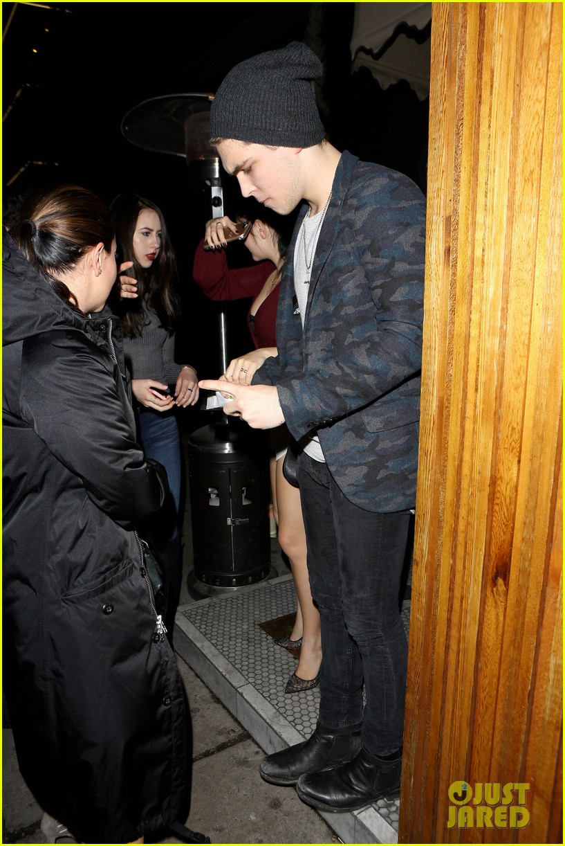 Ariel Winter Celebrates Her 18th Birthday With Boyfriend Laurent Claude ...