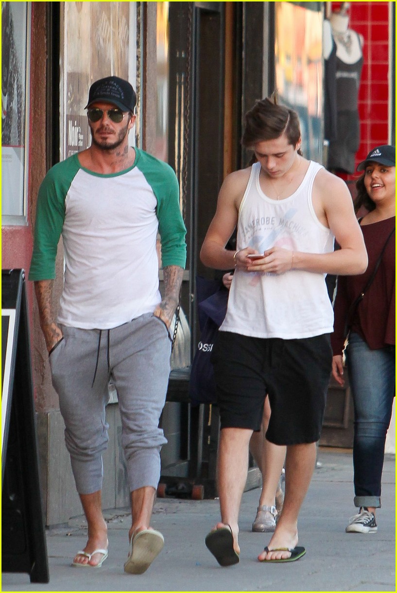 Brooklyn Beckham & Dad David Have a Father-Son Weekend | Photo 926038 ...