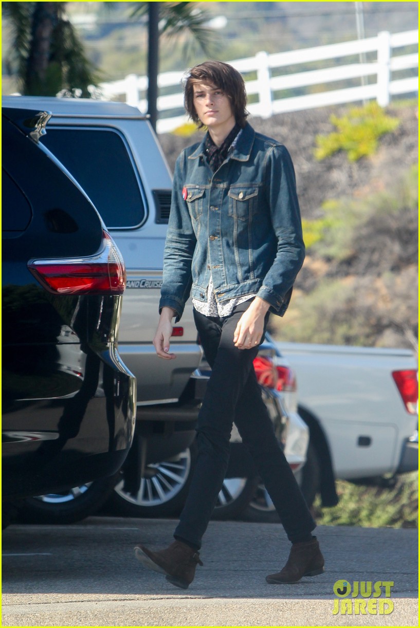 Full Sized Photo of model dylan brosnan releases new music 16 | Model ...