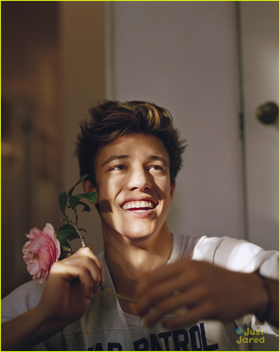 Cameron Dallas Labels Himself an 'Influencer' in 'Wonderland' Mag ...