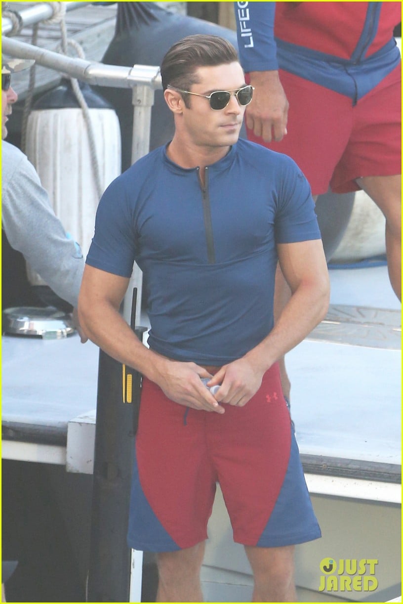 Zac Efron & Dwayne Johnson Film 'Baywatch' in Florida! | Photo 932930 ...