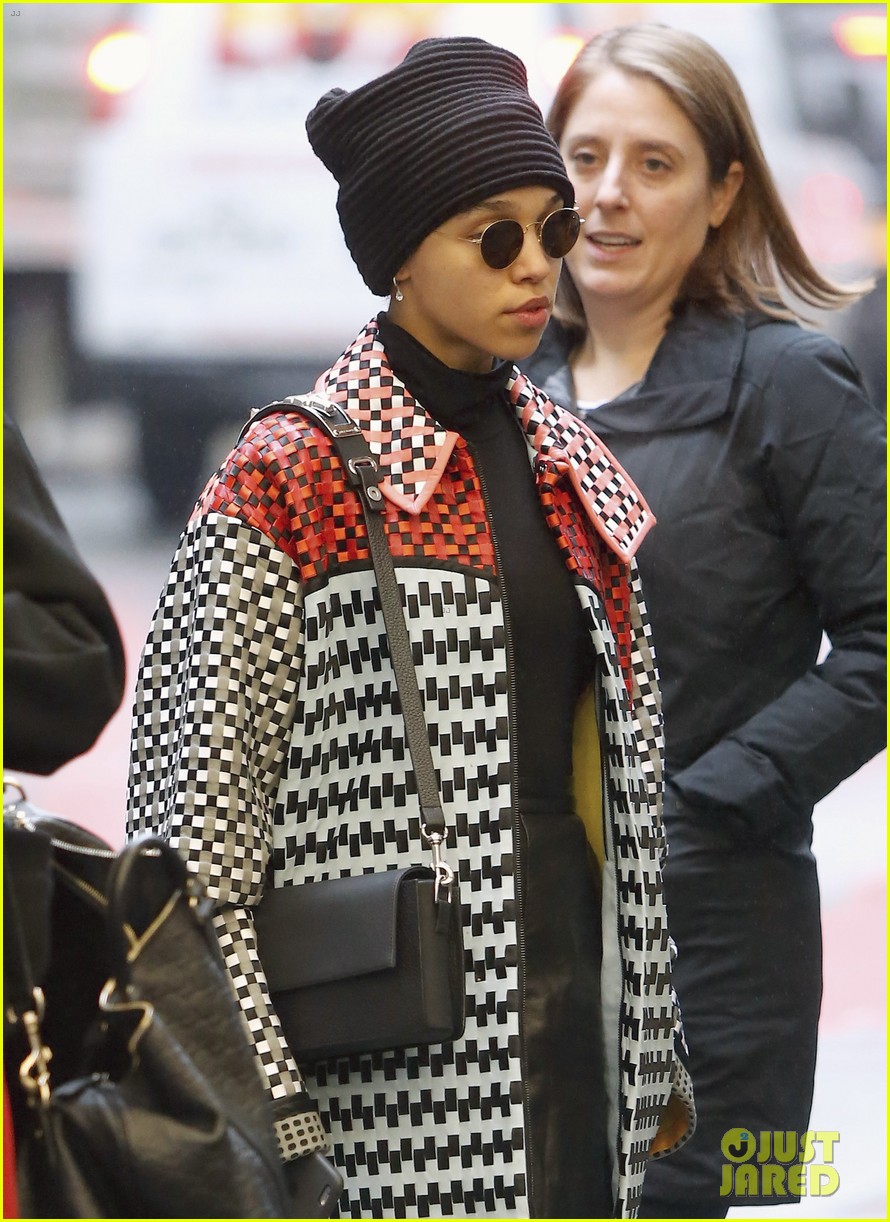 FKA Twigs Delivers Powerful Performance of 'Good to Love' on The ...