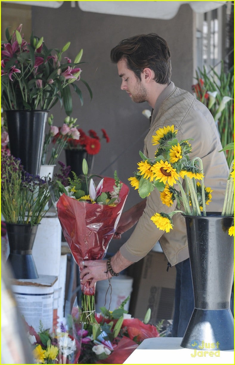 Pierson Fode Wishes Ex-Girlfriend Victoria Justice a Happy Birthday ...