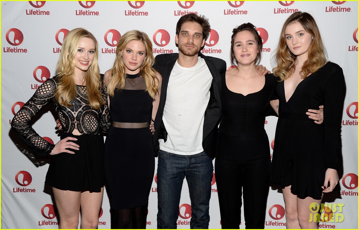 Greer Grammer is Super Excited About the 'Gilmore Girls' Revival ...
