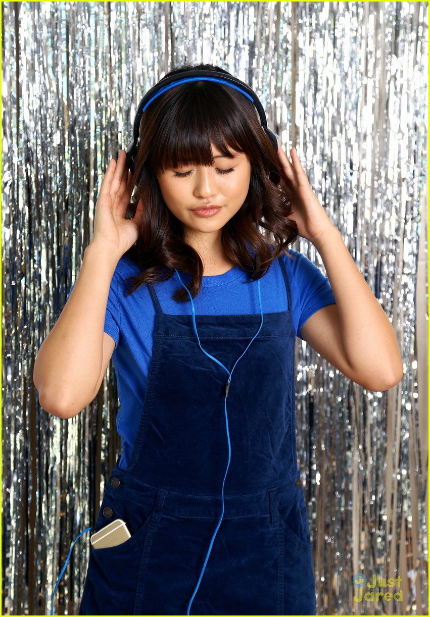 Haley Tju Dishes Her Fave Thing About Valentine's Day | Photo 924460 ...