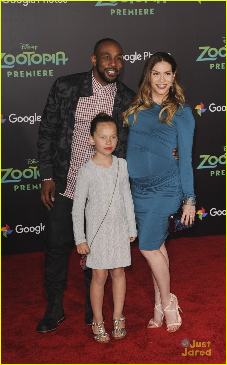 Hayden Byerly Brings Girlfriend Alyssa Jirrels To 'Zootopia' Premiere ...