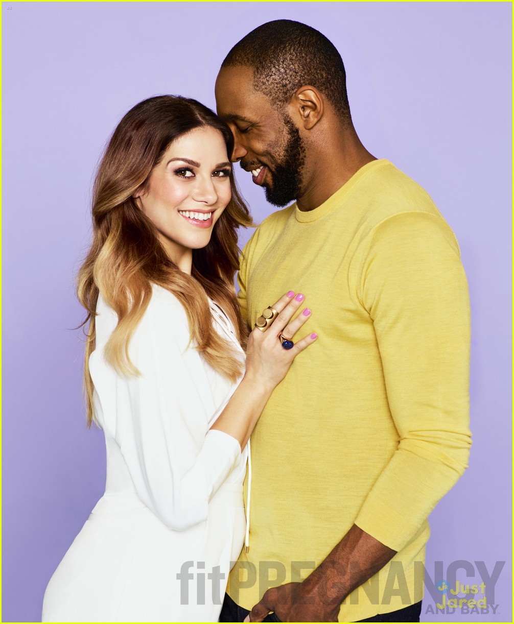 Allison Holker Shows Off Growing Baby Bump On 'Fit Pregnancy's March ...