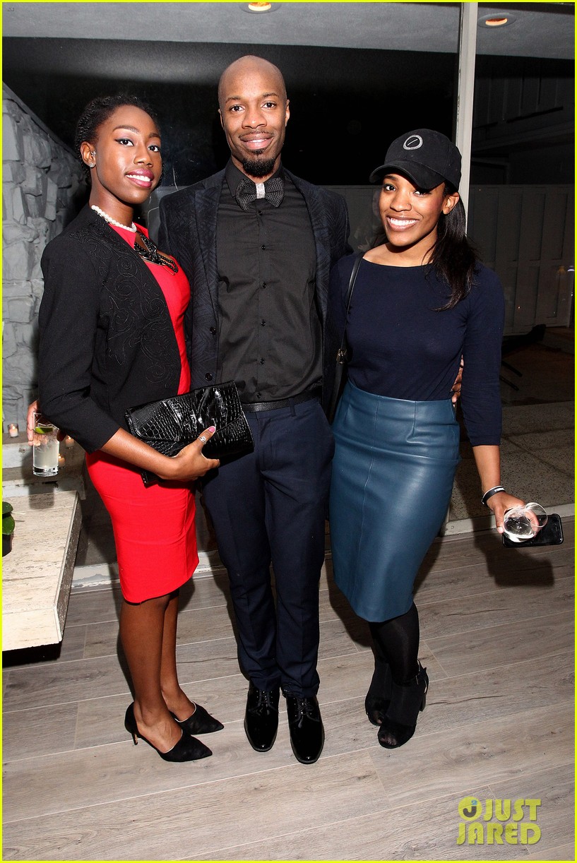 Kristen Stewart Brings Peace to Albright Fashion Library Launch | Photo ...