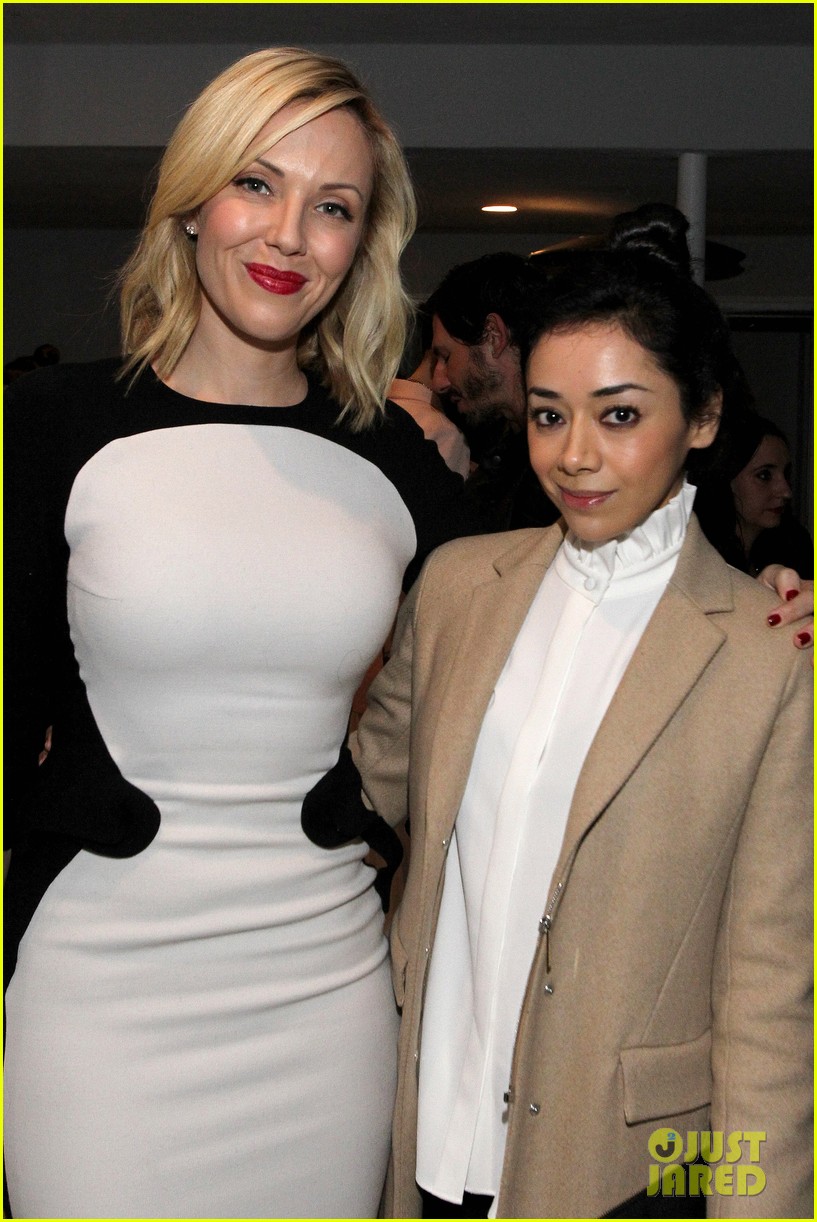 Kristen Stewart Brings Peace to Albright Fashion Library Launch | Photo ...