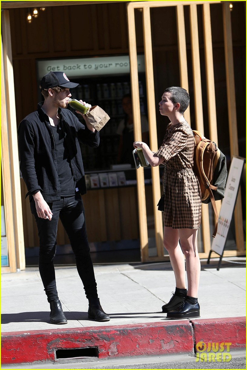 Luke Hemmings Really Really Loves 'Deadpool' | Photo 926219 - Photo ...